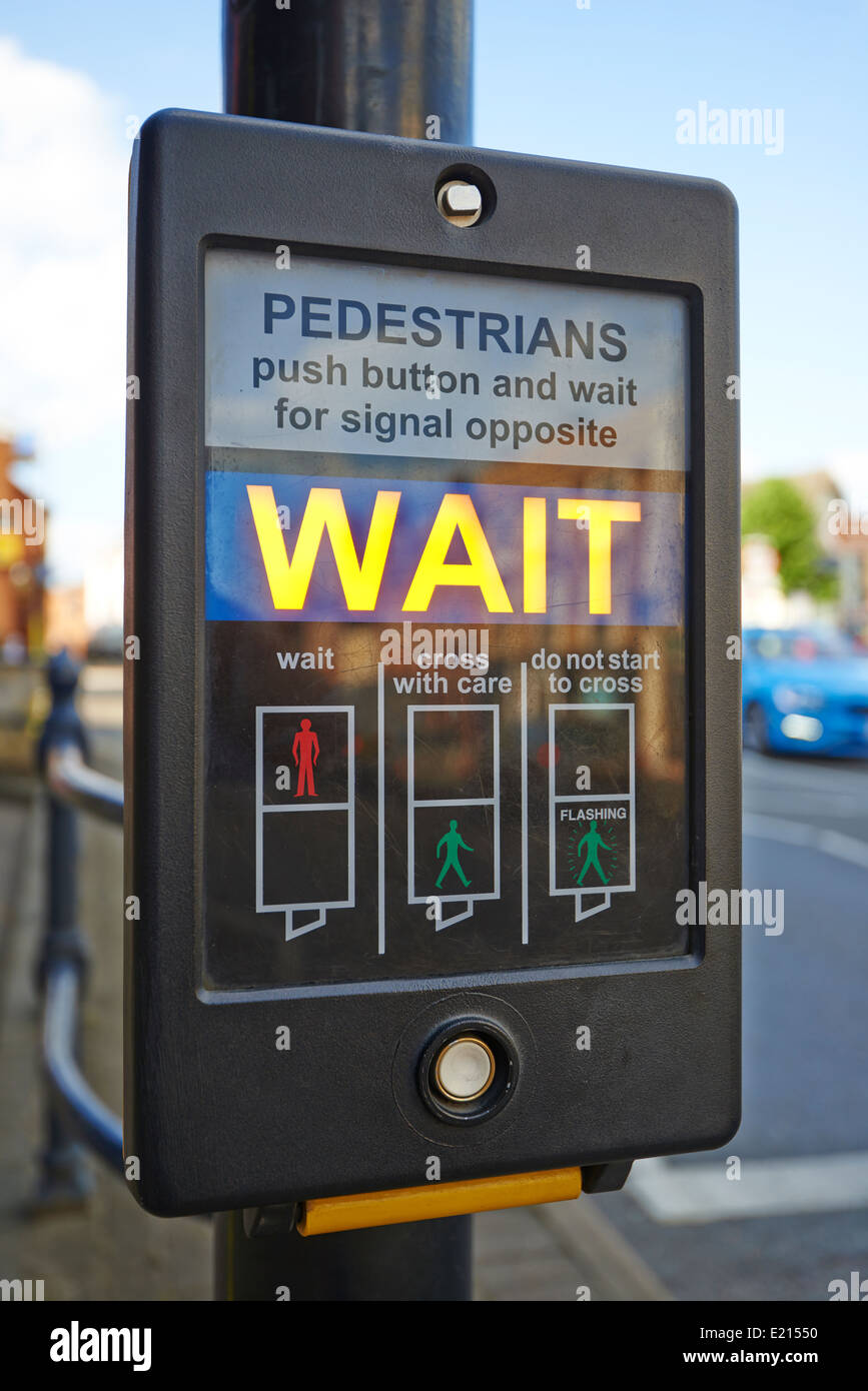 Pelican crossing hi-res stock photography and images - Alamy