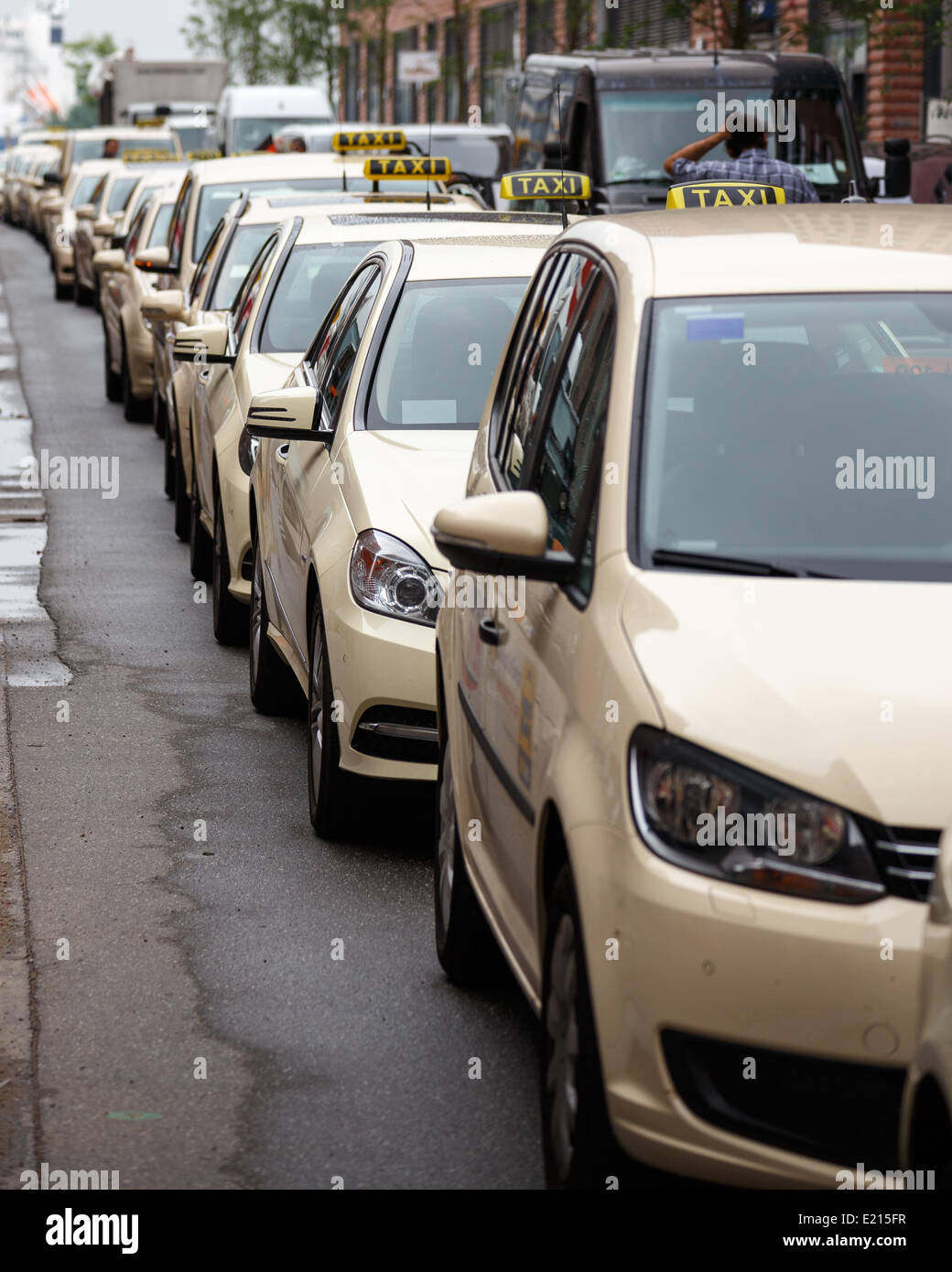 Hamburg, Germany. 11th June 2014. Taxis line up outside the office of ...