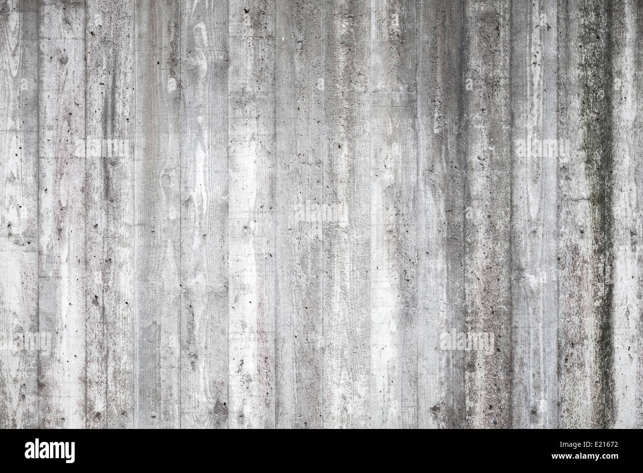 Gray concrete wall with wooden formwork pattern Stock Photo - Alamy