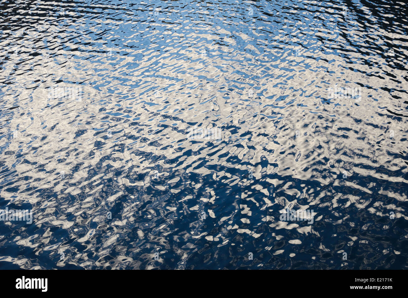 Liquid spots hi-res stock photography and images - Alamy