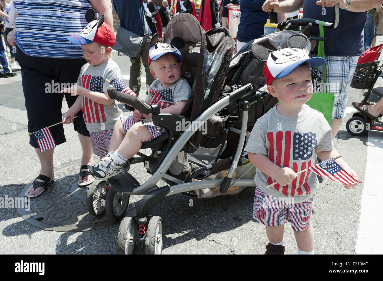 Blue wave parade hi-res stock photography and images - Alamy