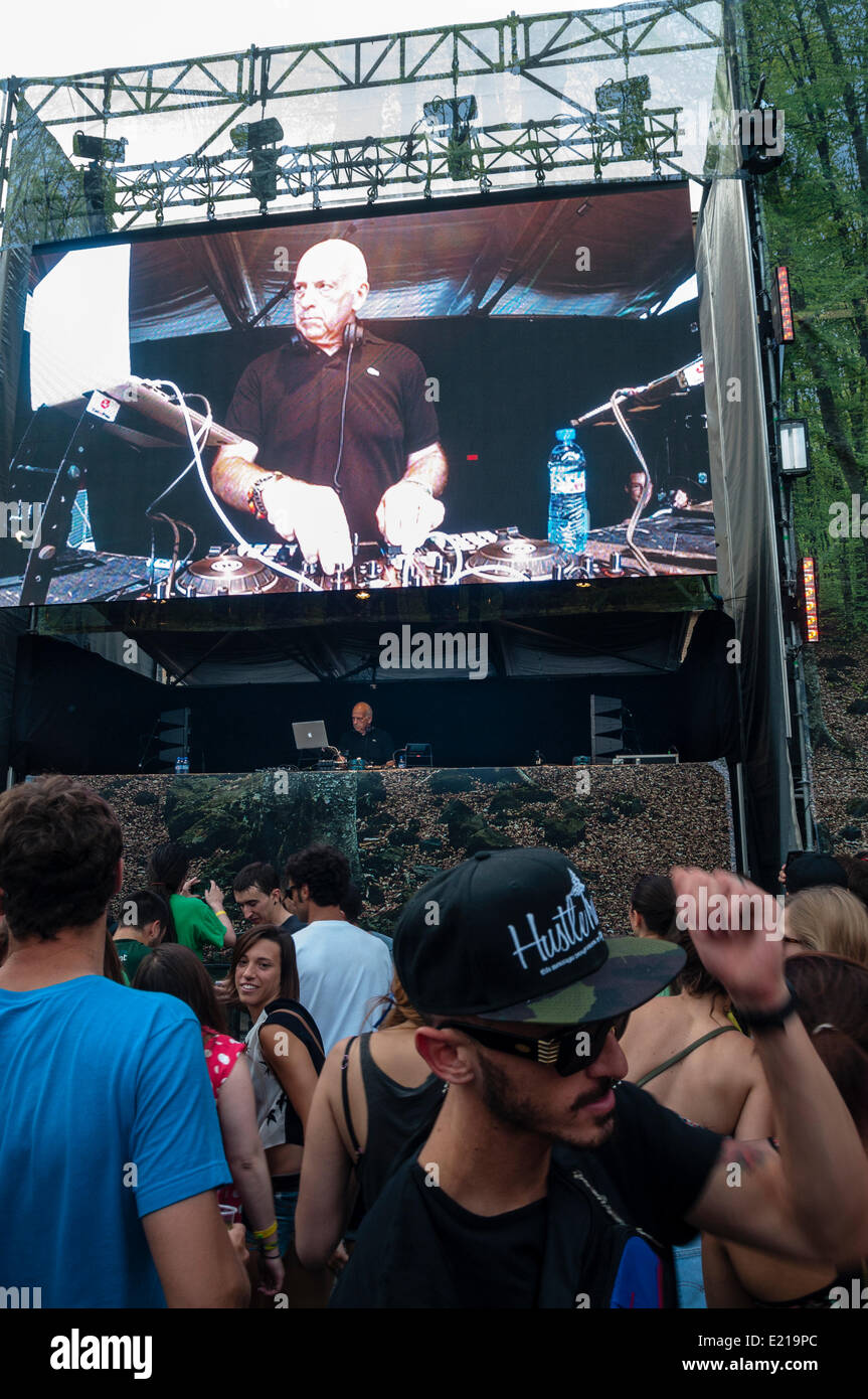 Daniel miller hi-res stock photography and images - Alamy