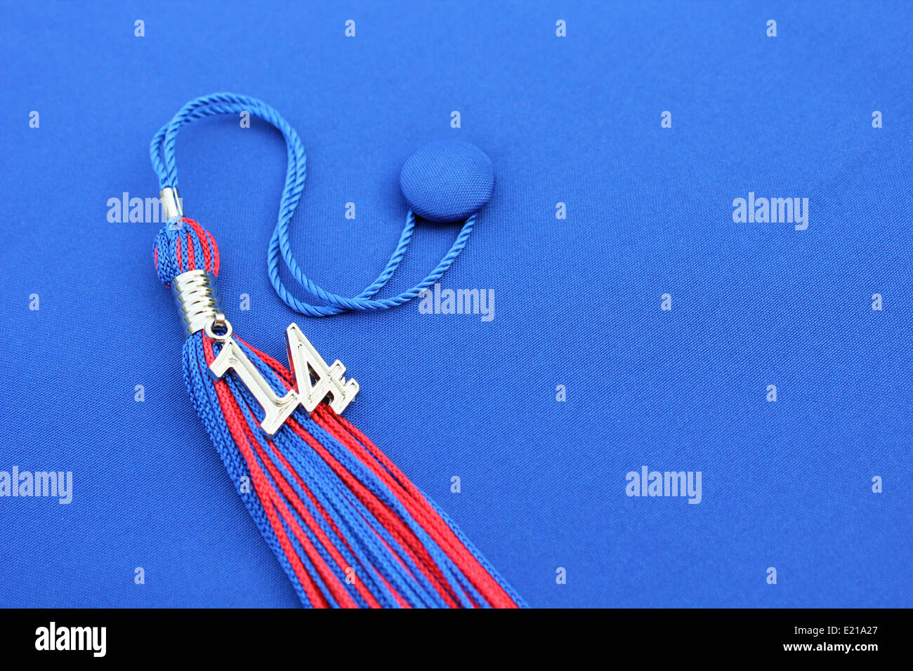 Blue graduation cap gold tassel hi-res stock photography and images - Alamy