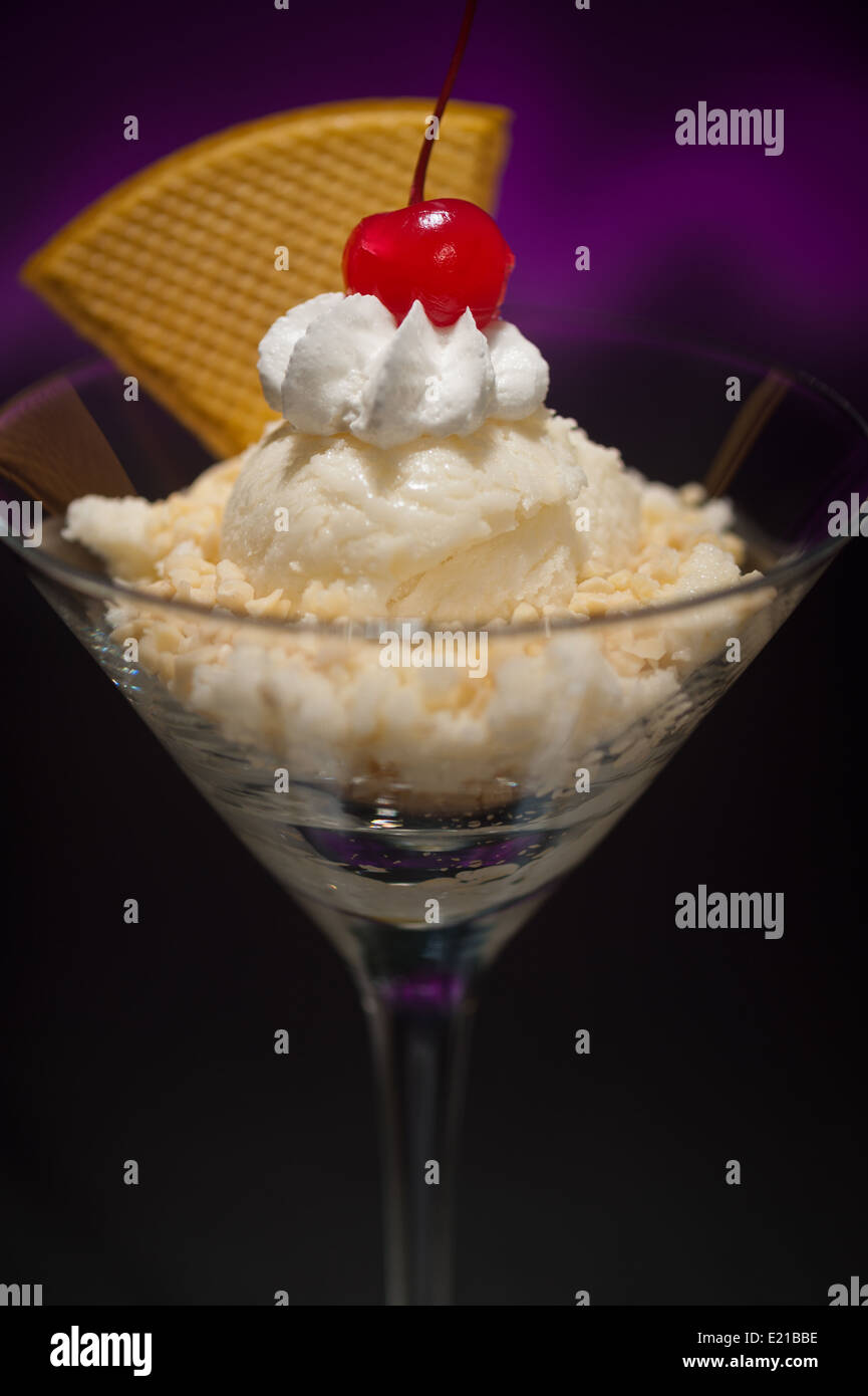 Schwarzwaelder kirsch hi-res stock photography and images - Alamy