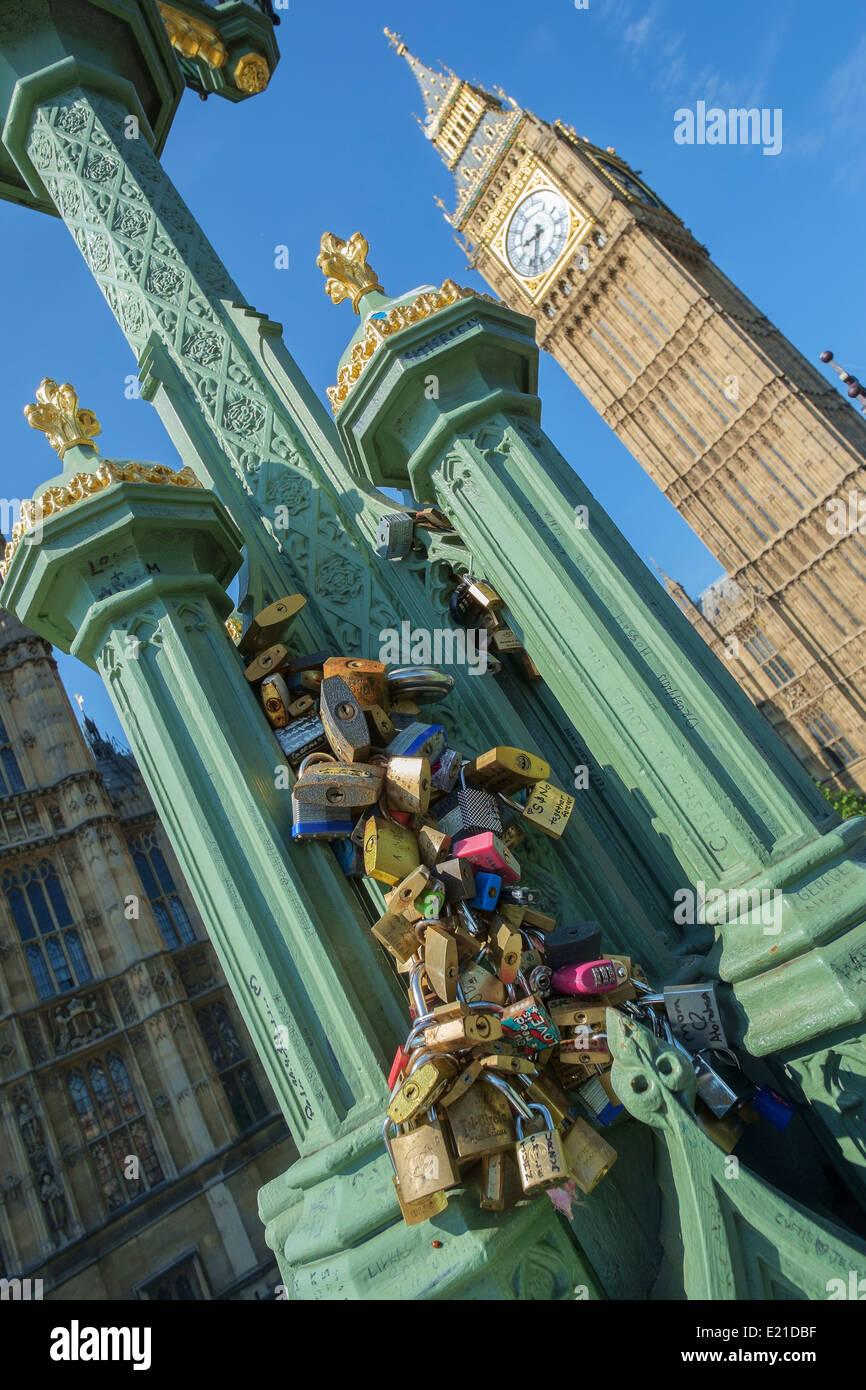 Love Locks on Westminster Bridge, London, England, United Kingdom Stock ...