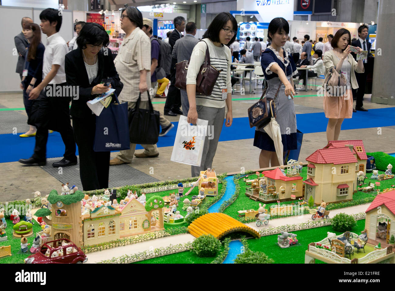 Sylvanian families hi-res stock photography and images - Alamy