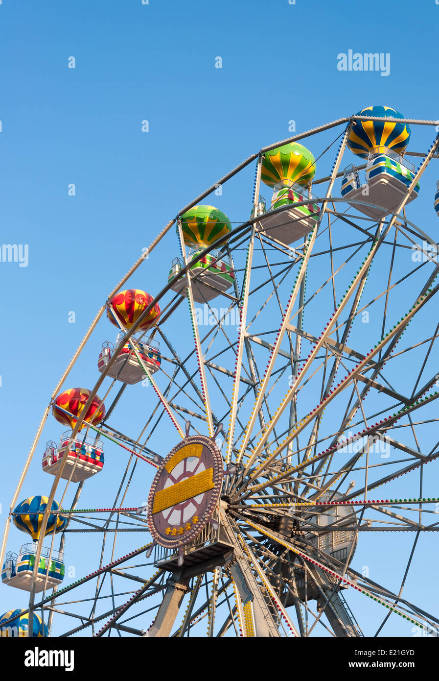 Ferris wheel background sky Stock Photo - Alamy