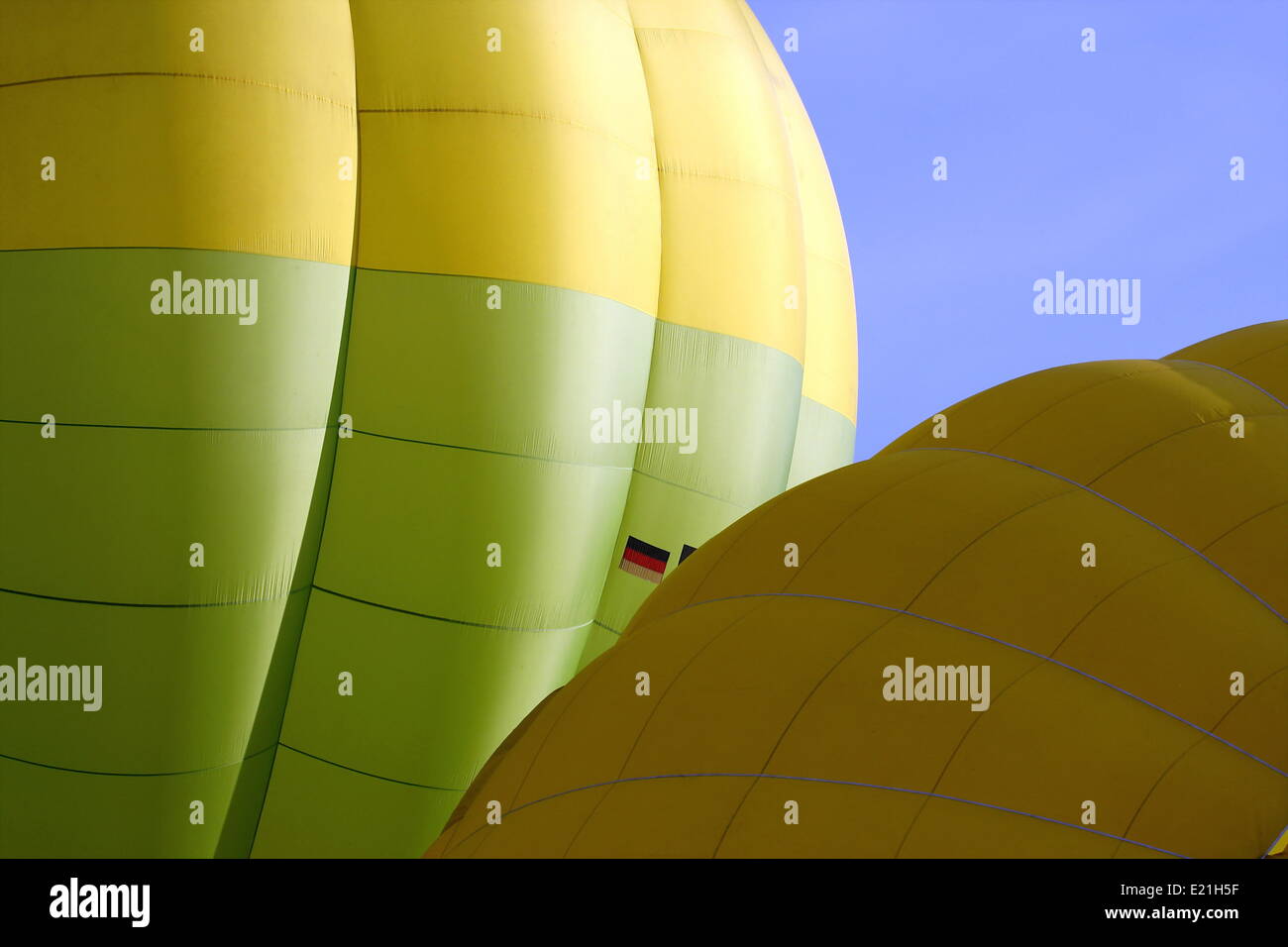 Tethered balloon ride hi-res stock photography and images - Alamy