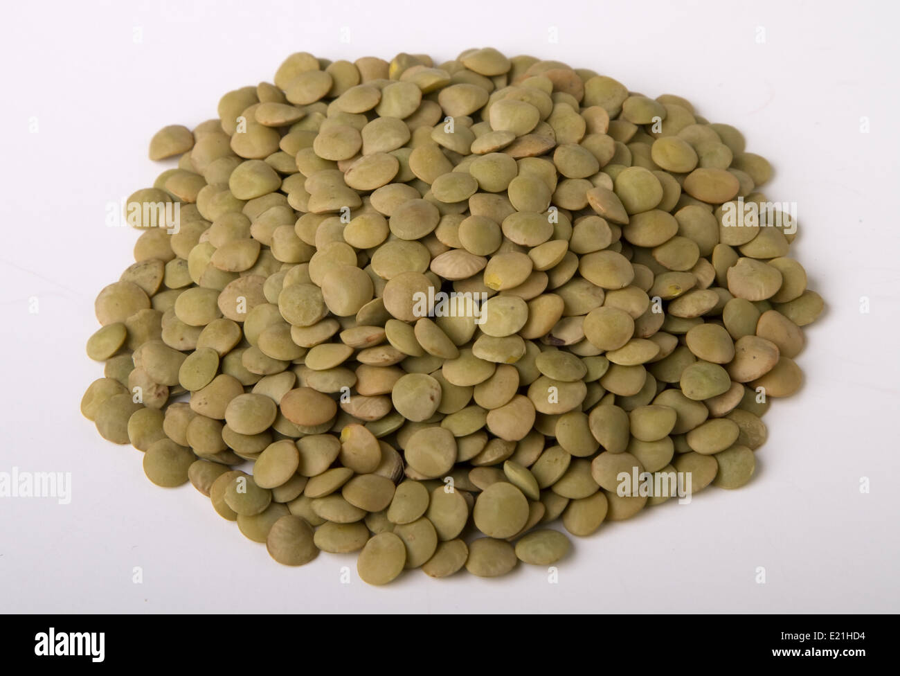 Green lentil hi-res stock photography and images - Alamy