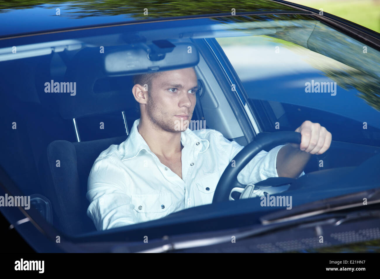 Motorist hi-res stock photography and images - Alamy
