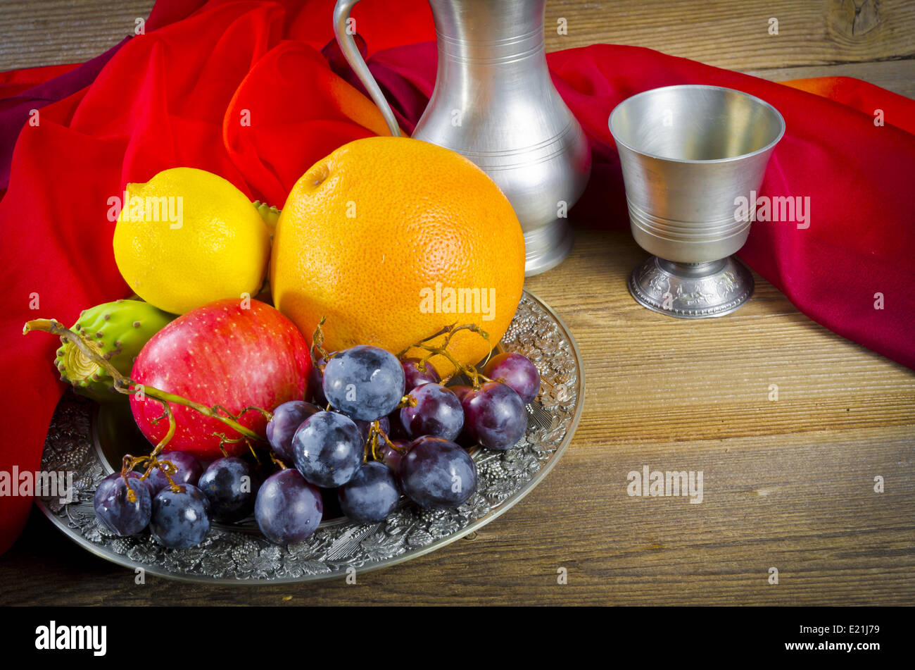 Pewter is a malleable metal alloy Stock Photo - Alamy