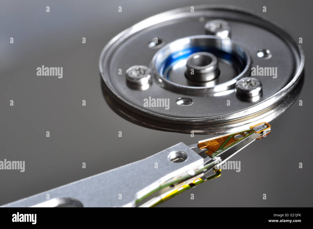 Metallic disk hi-res stock photography and images - Alamy