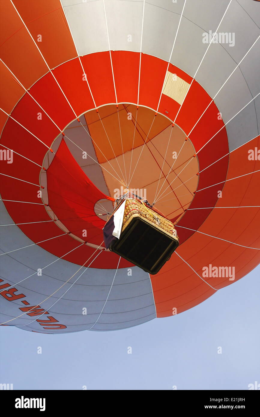 Tethered balloon ride hi-res stock photography and images - Alamy