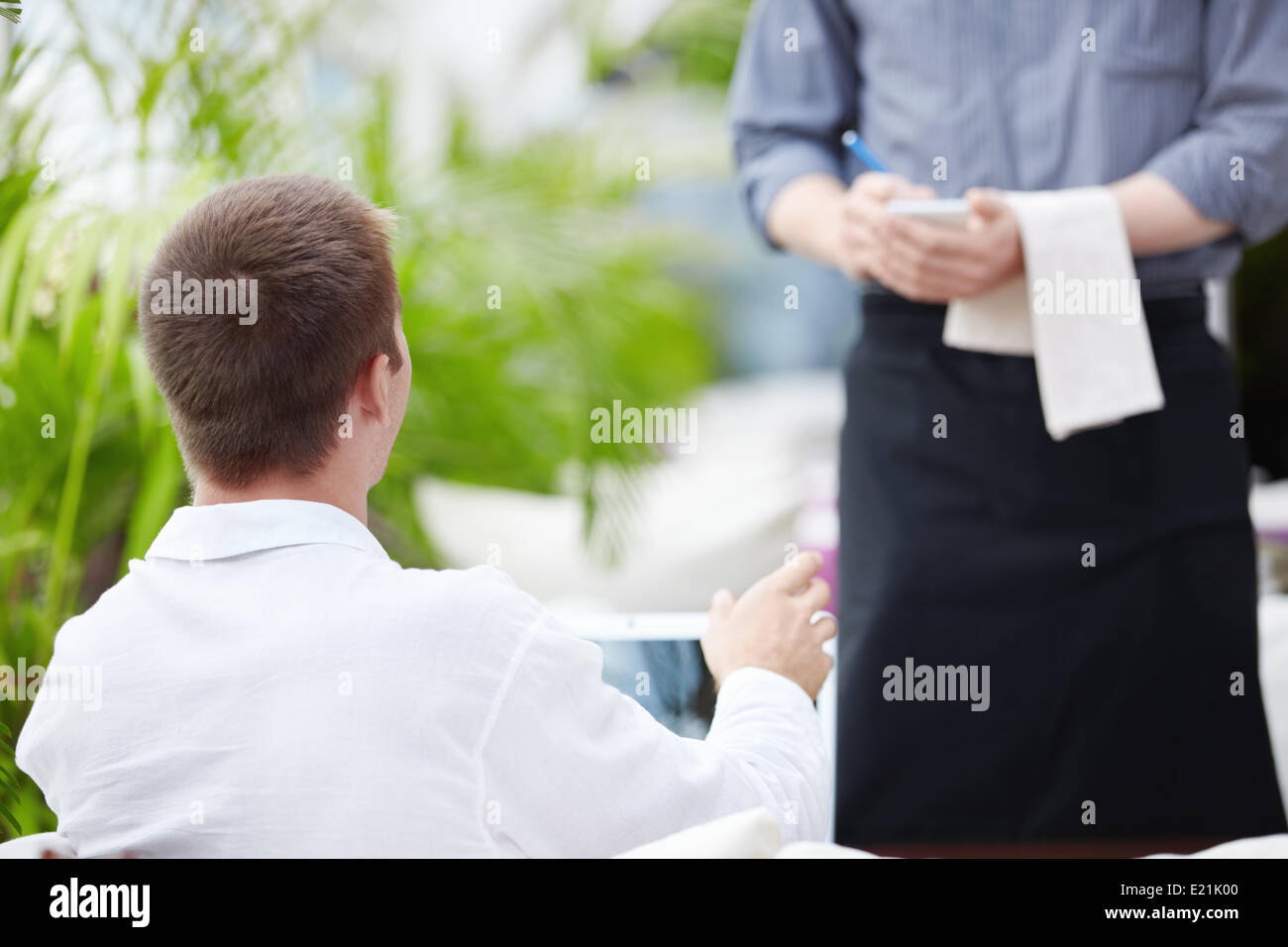 Restaurant reservation hi-res stock photography and images - Alamy