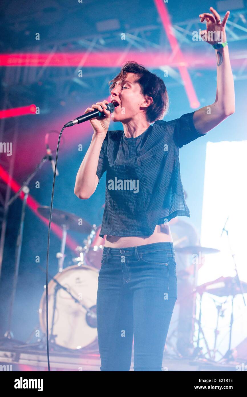 Channy leaneagh hi-res stock photography and images - Alamy