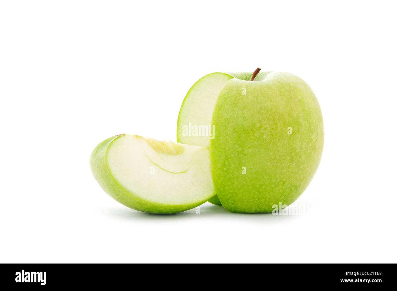 sliced green apple Stock Photo - Alamy