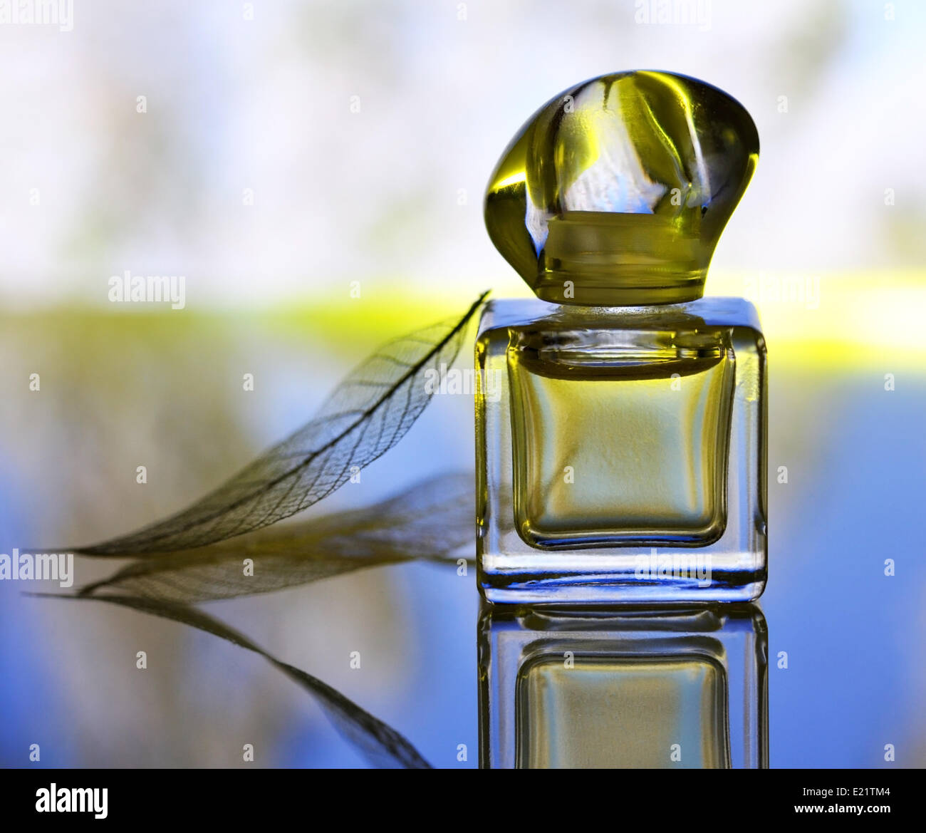 Little perfume glass bottle hi-res stock photography and images - Alamy