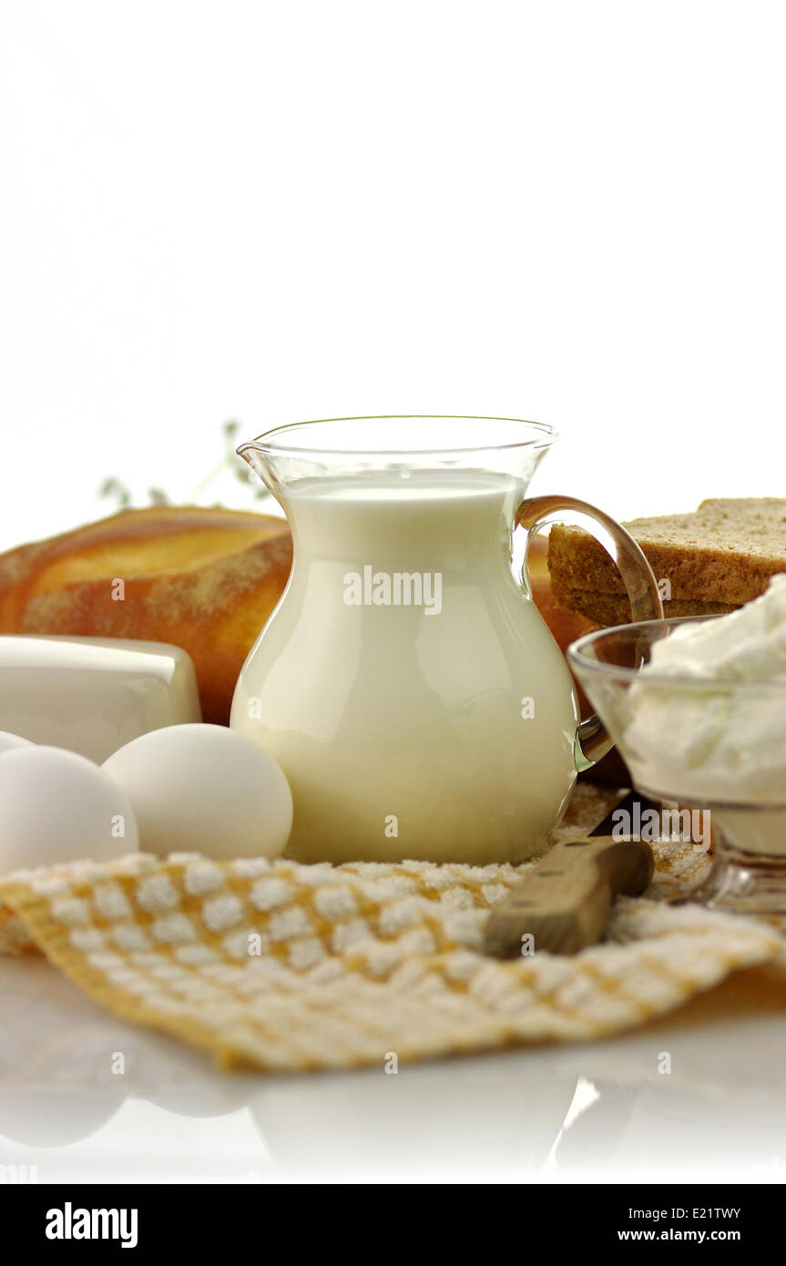 Cream and dairy products hi-res stock photography and images - Alamy