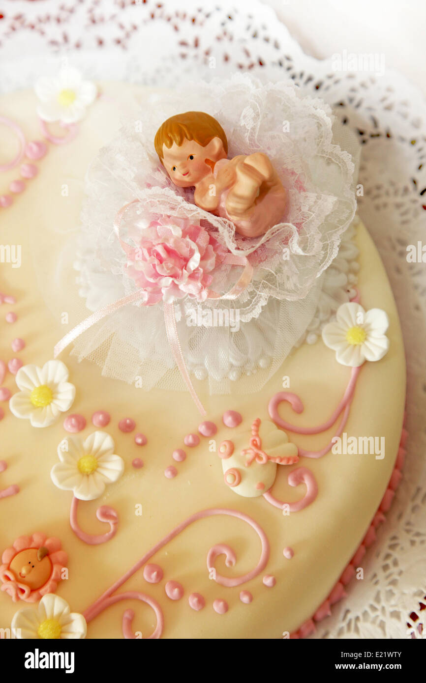 Cake with marzipan flowers Stock Photo - Alamy