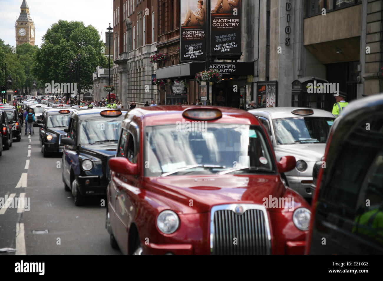 Uber london 2014 protest hi-res stock photography and images - Alamy