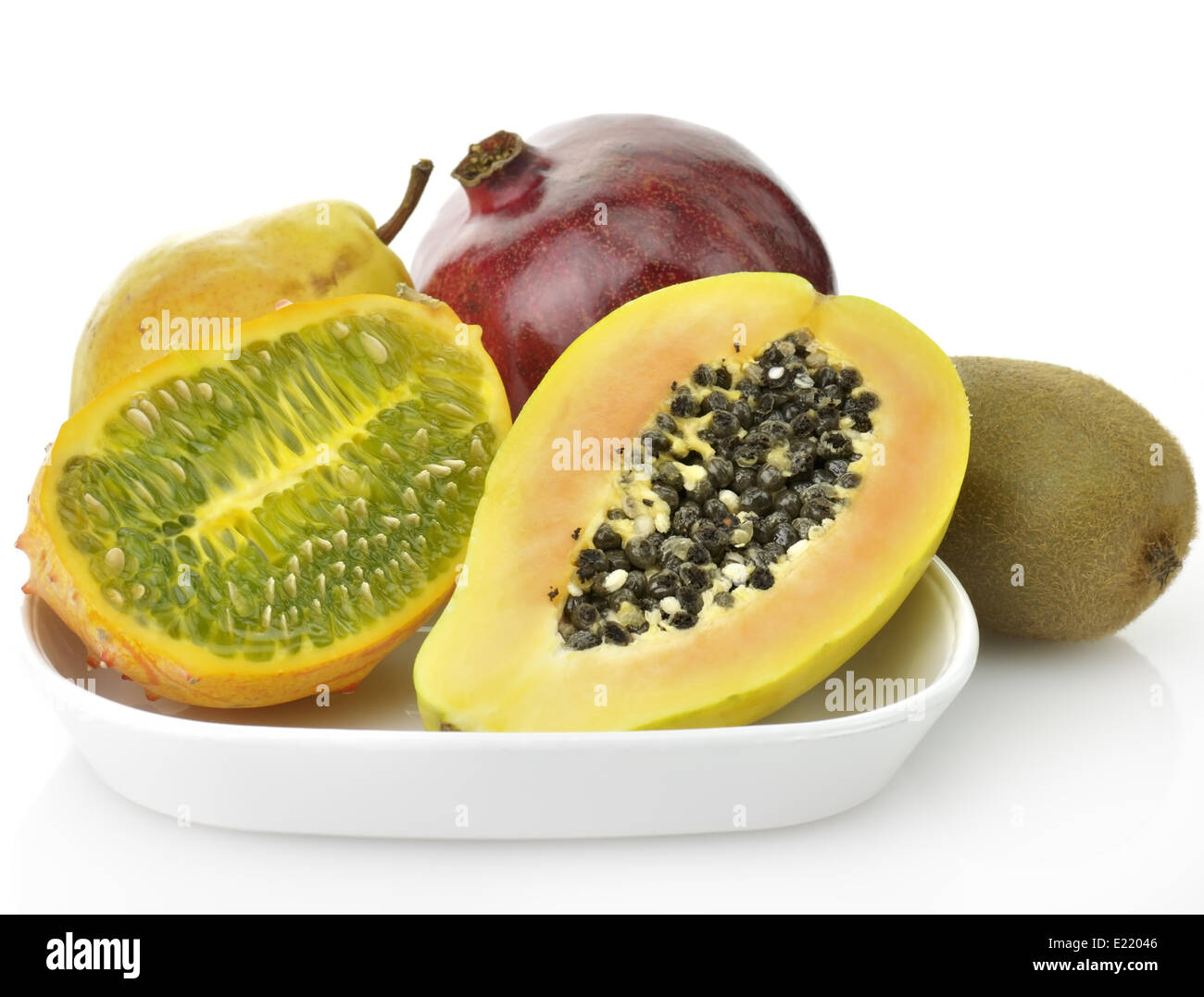 Large papaya fruits hi-res stock photography and images - Alamy