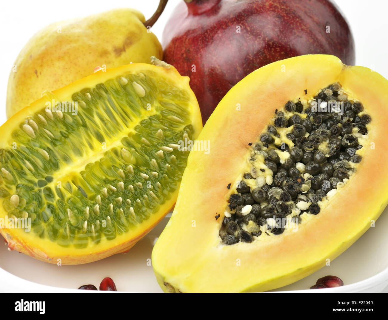Large papaya fruits hi-res stock photography and images - Alamy
