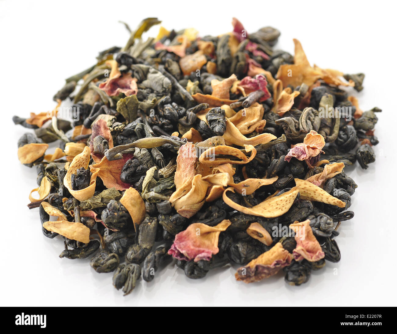 green loose tea Stock Photo - Alamy