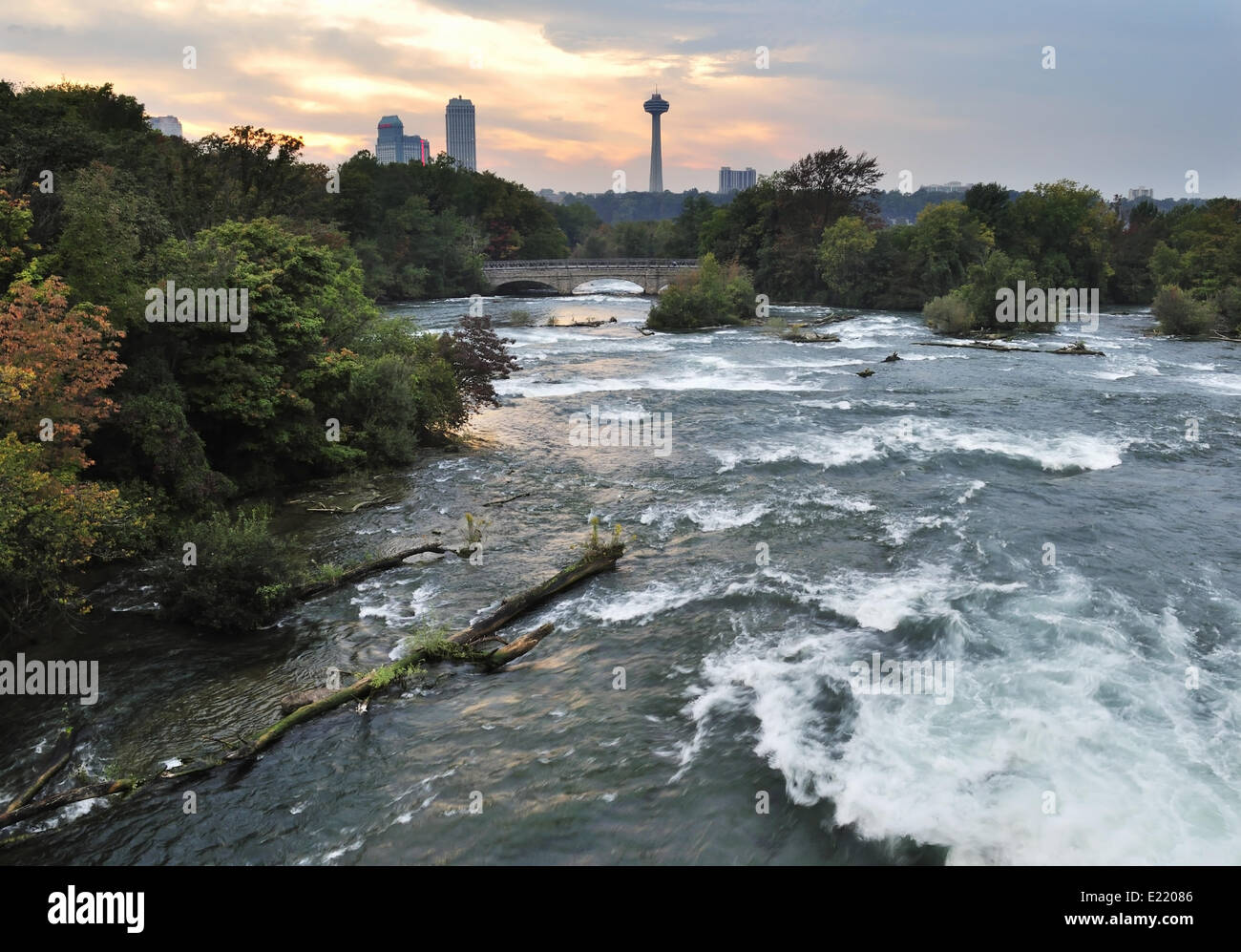Niagara strait hi-res stock photography and images - Alamy