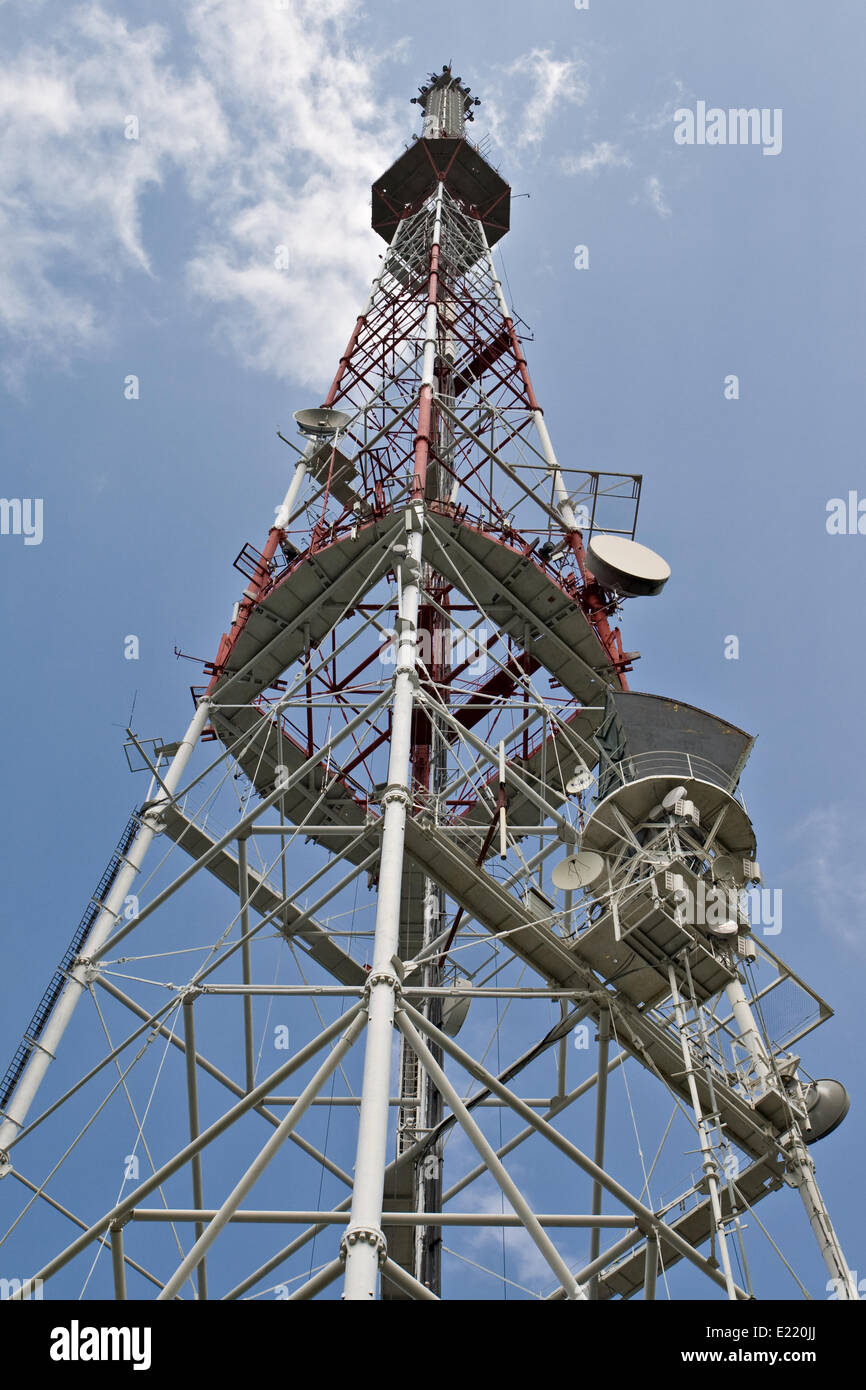 Radio Transmission Tower Stock Photos & Radio Transmission Tower Stock Images - Alamy