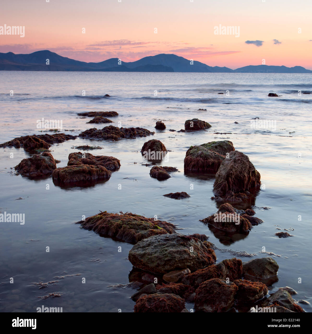 Colorful sunrise hi-res stock photography and images - Alamy