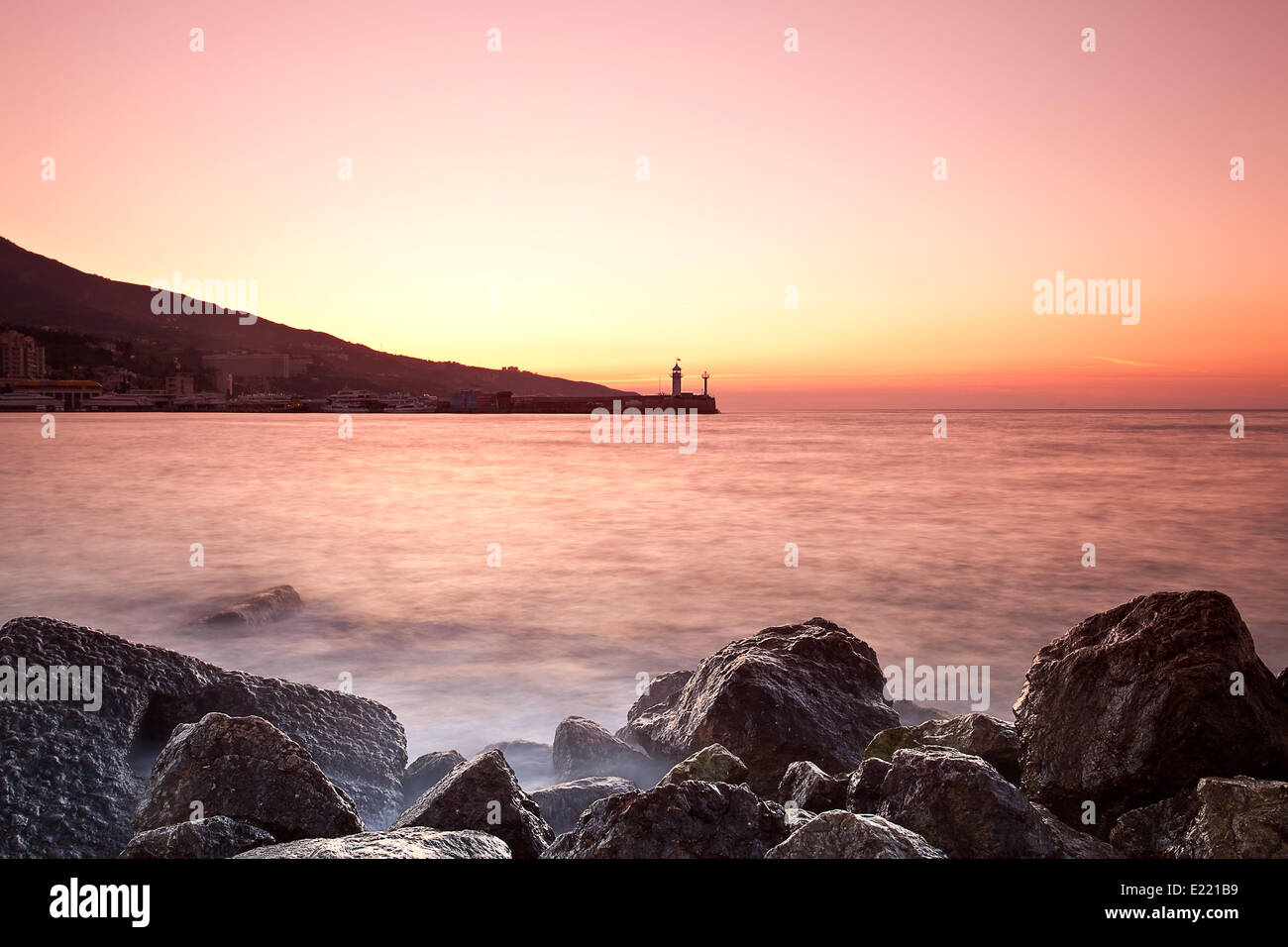 Sun on the rocks hi-res stock photography and images - Alamy