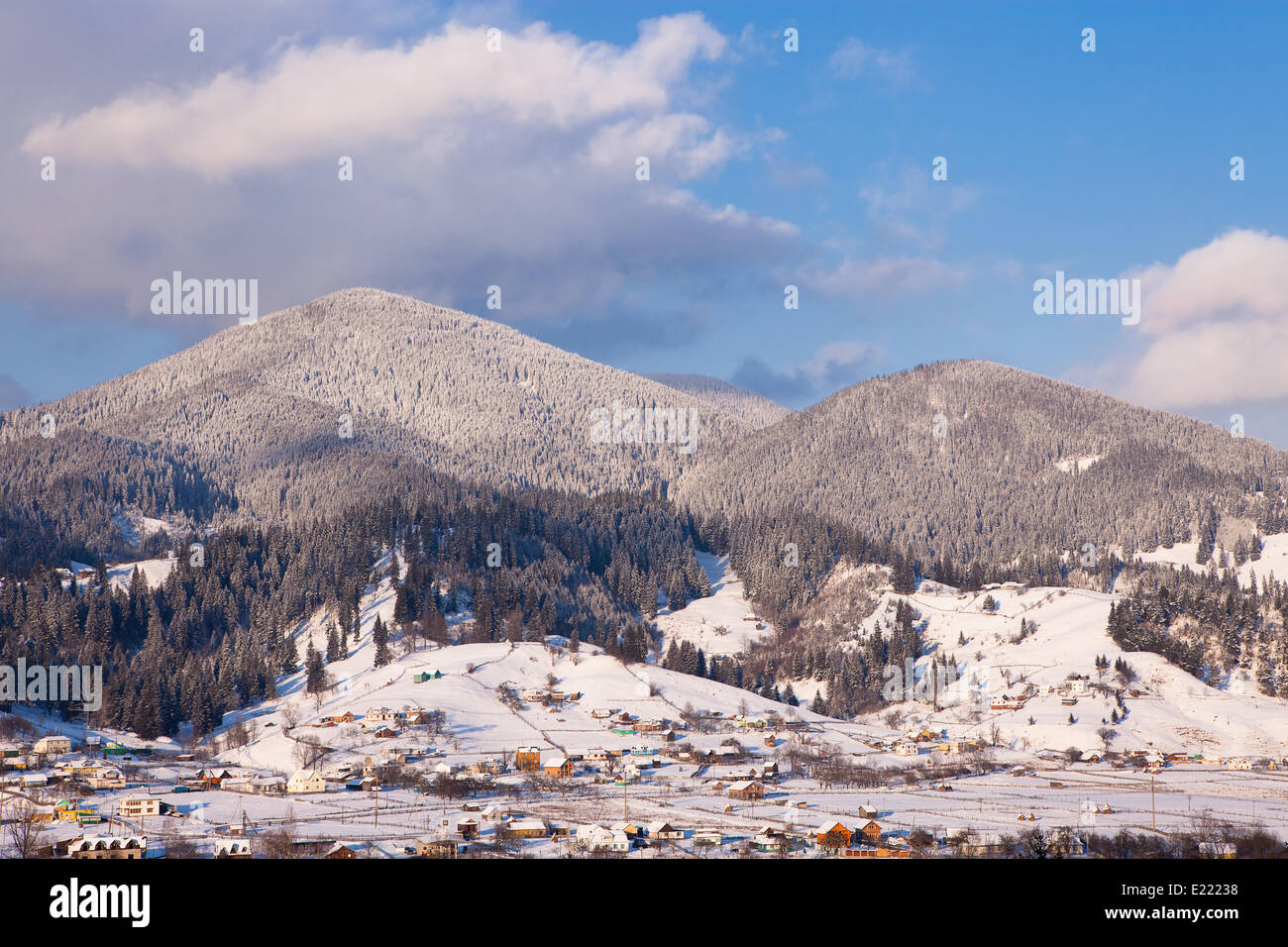Alpine mountain hi-res stock photography and images - Alamy