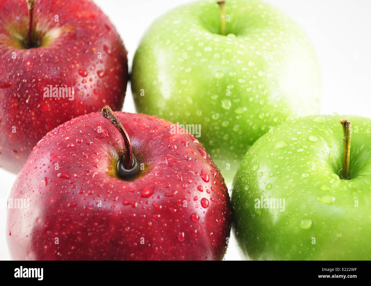 green and red apples Stock Photo - Alamy