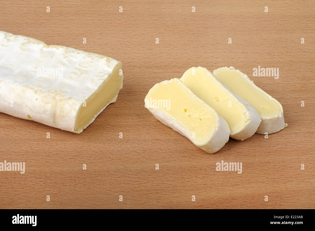 sliced brie cheese Stock Photo - Alamy