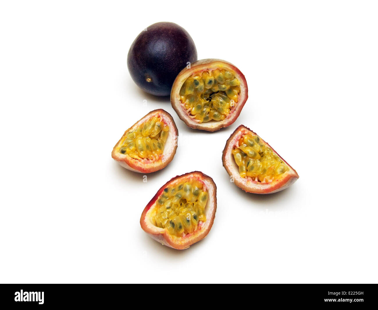 passion fruit (Passiflora edulis Stock Photo - Alamy