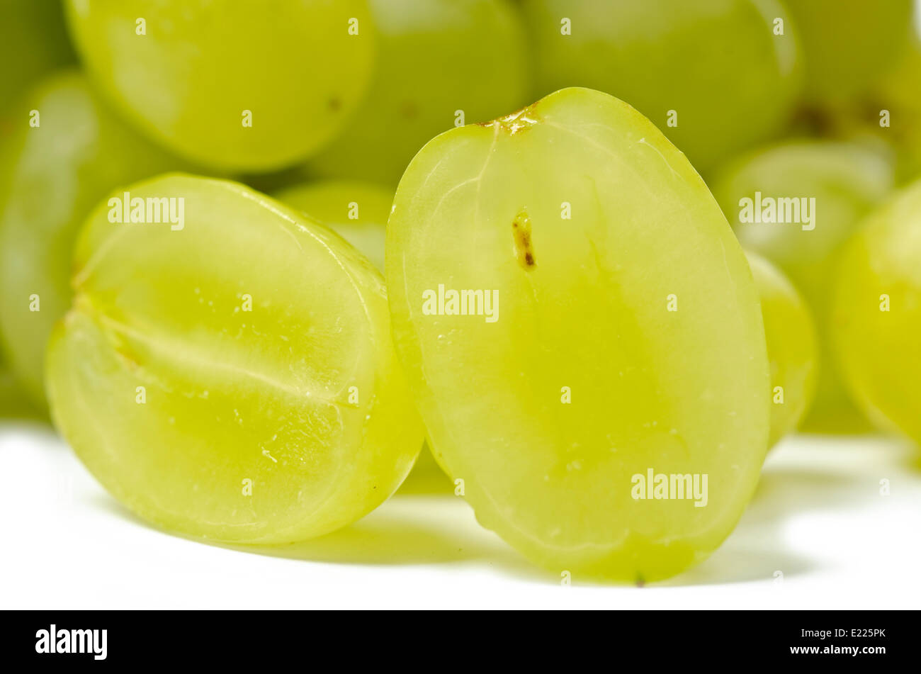 Single grape berry hi-res stock photography and images - Alamy