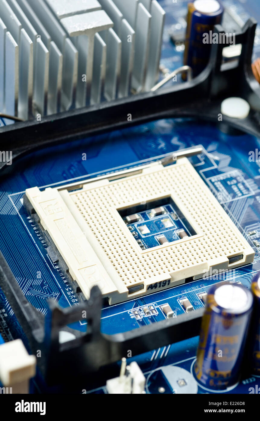 Small micro circuit hi-res stock photography and images - Alamy