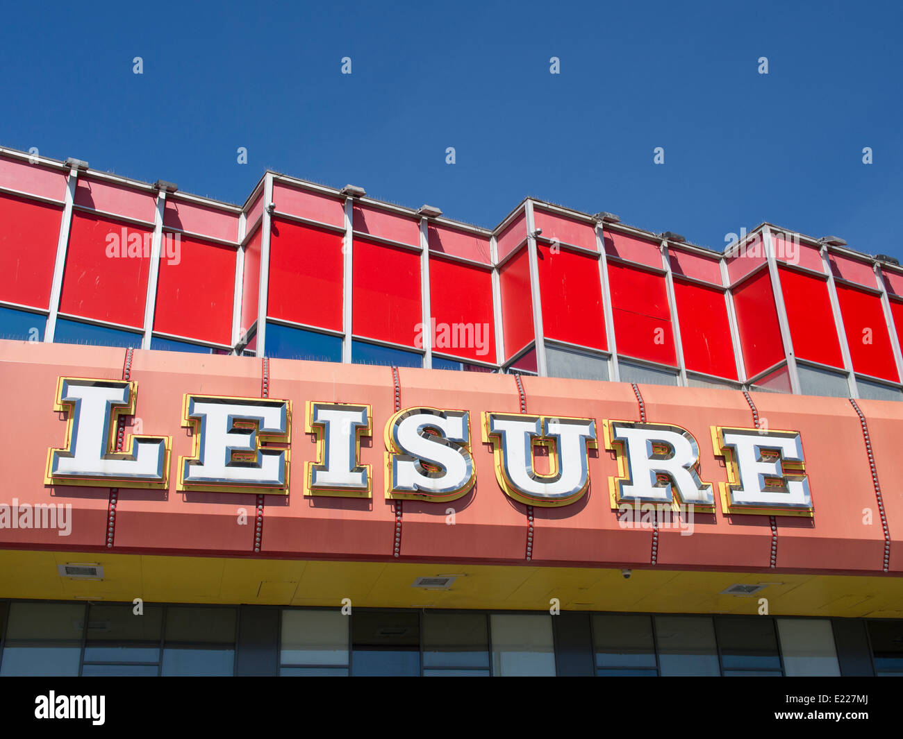 Scarborough sign hi-res stock photography and images - Alamy
