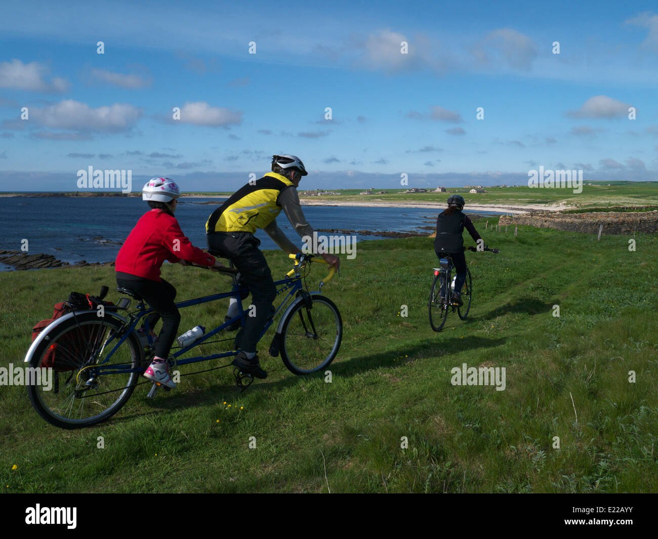 Scottish cycling vacation hi-res stock photography and images - Alamy