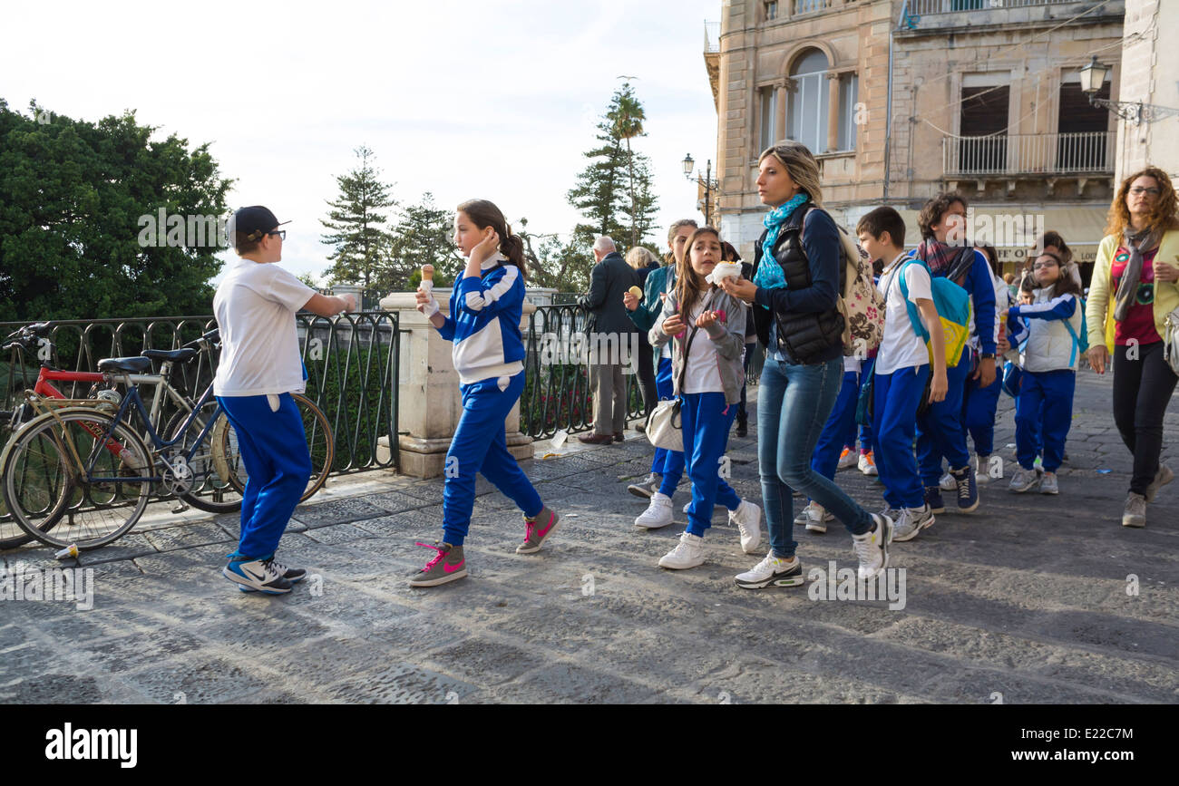 Italian Children Uniform Stock Photos & Italian Children Uniform Stock ...