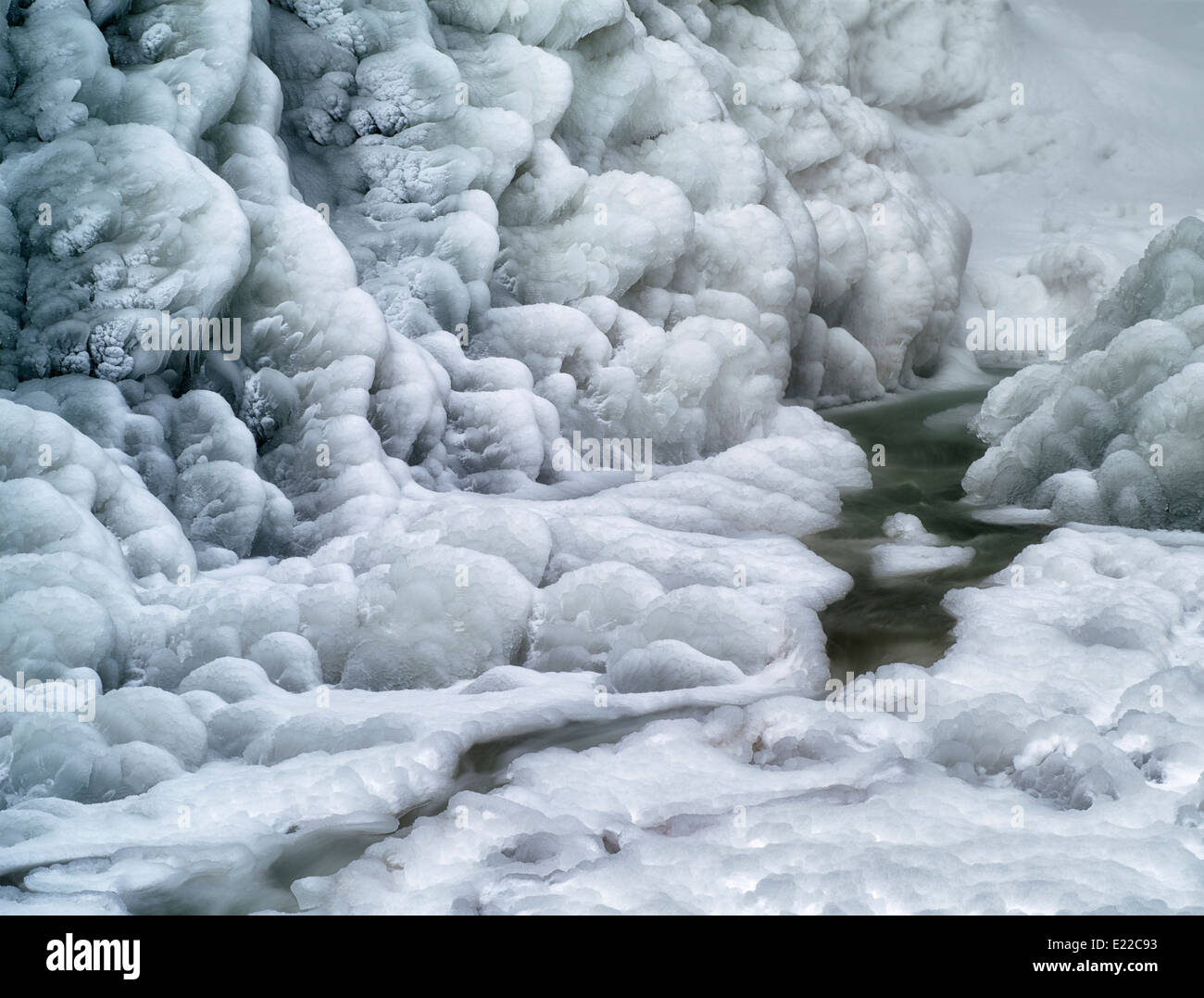 Latourell Falls with ice and snow. Columbia River Gorge National Scenic ...