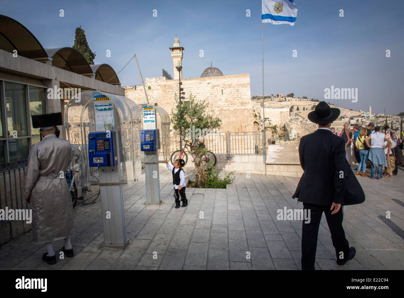 Entrance to the temple mount hi-res stock photography and images - Alamy