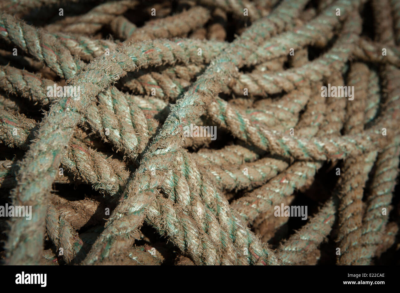 Old tangled rope hi-res stock photography and images - Alamy