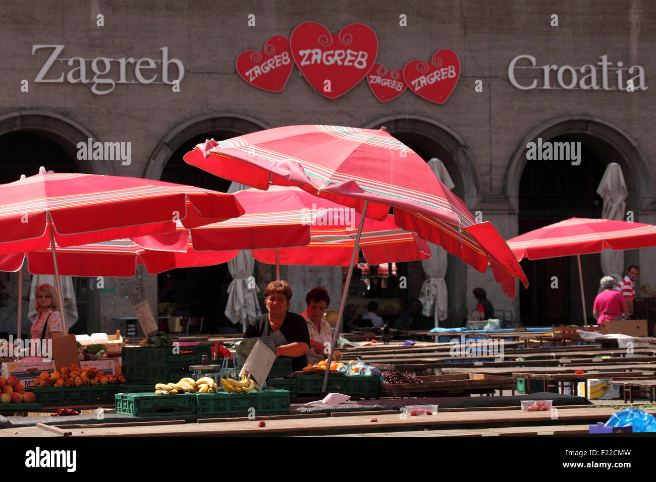 Zagreb dolac hi-res stock photography and images - Alamy