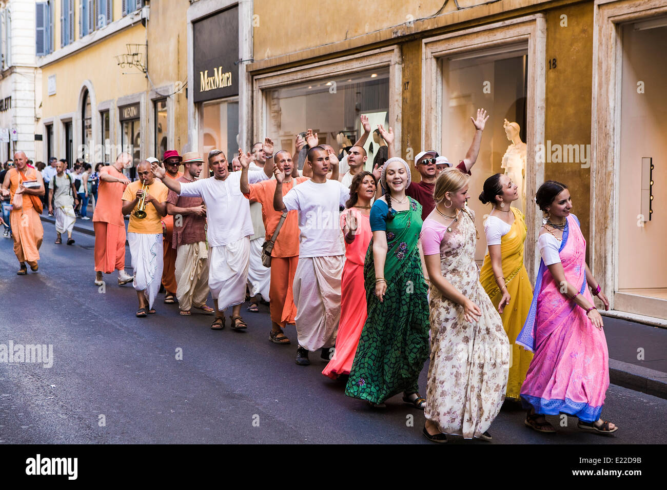 Hare Krishna followers singing and dancing in Rome's most fashionable ...