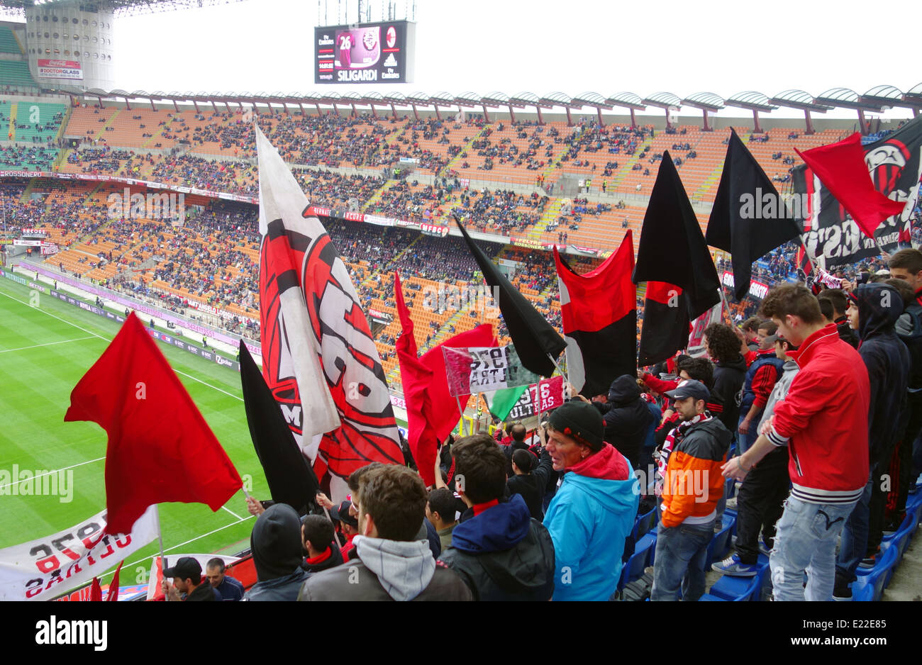 Ac milan supporters san siro hi-res stock photography and images - Alamy