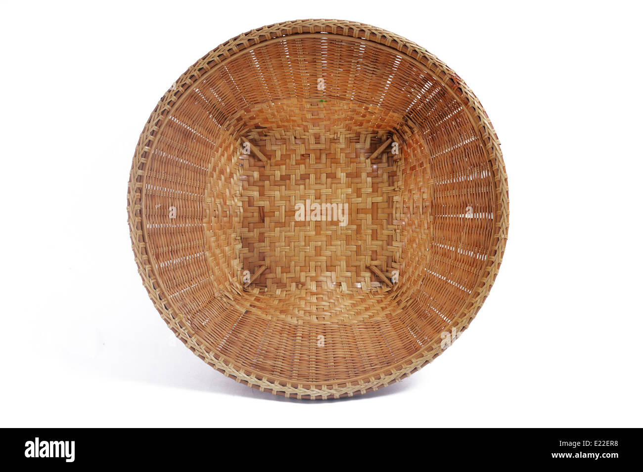 Weave wicker basket hi-res stock photography and images - Alamy