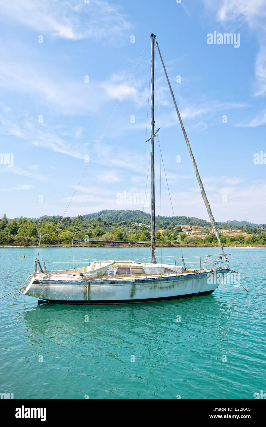 Dirty ship hi-res stock photography and images - Alamy