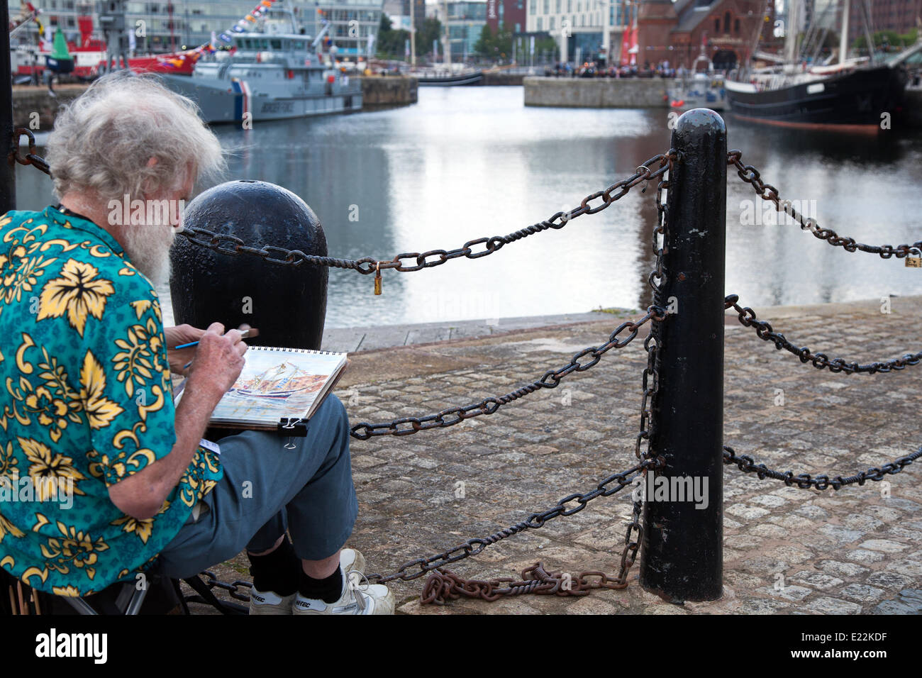 Liverpool, Merseyside, UK 13th June, 2014. Captain David Hawker (artist ...