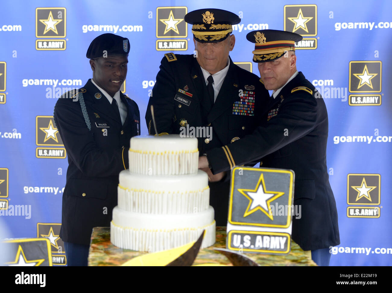 New York, June 13. 14th June, 1775. U.S. Army Chief of Staff General ...